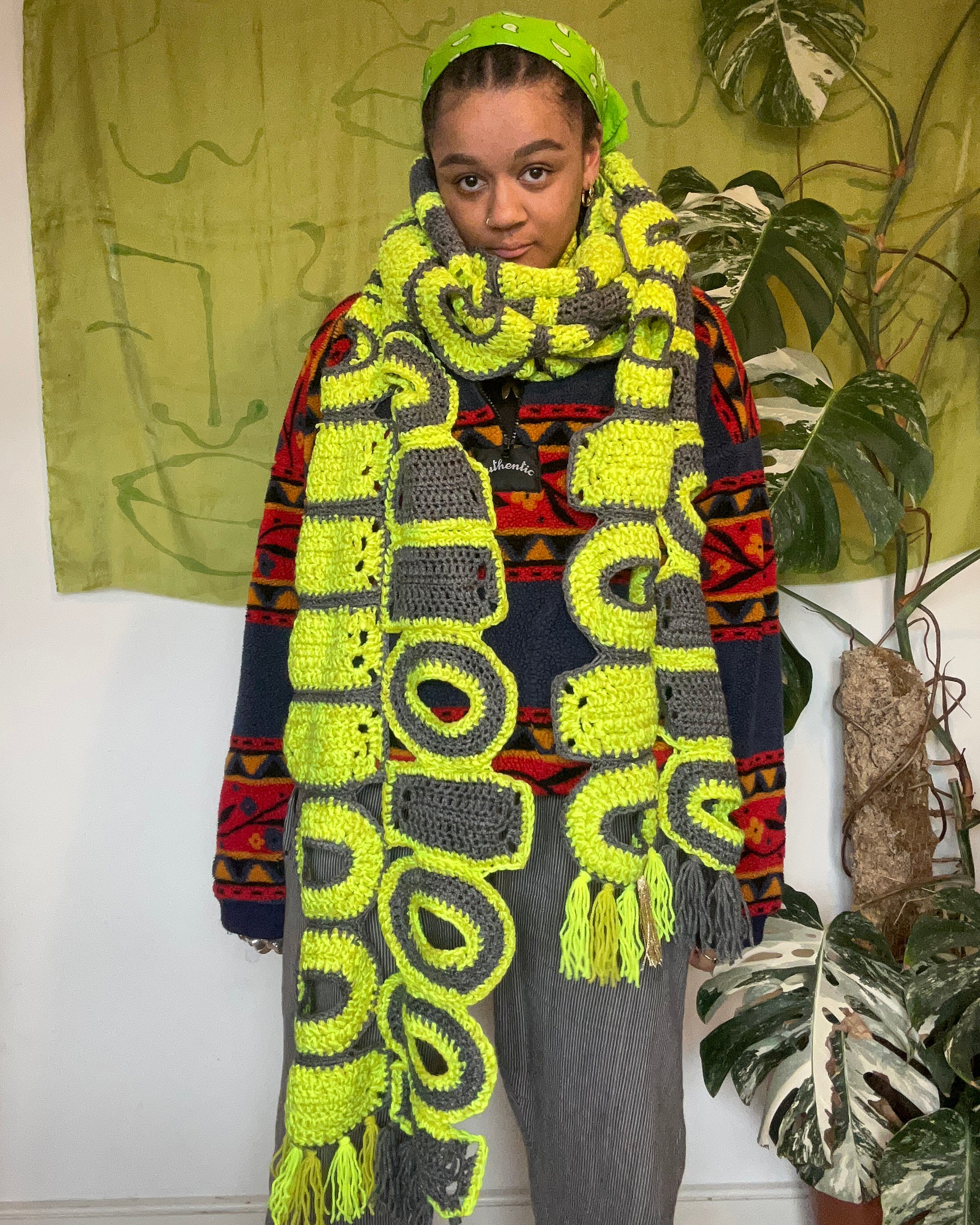 Beth Williams - Yarns, Living Textiles, Knitwear and Fashion